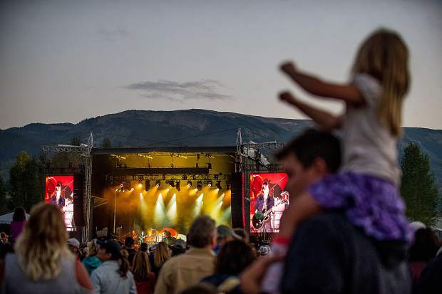 Photos: Keith Urban show makes for good time at Jazz Aspen Snowmass ...