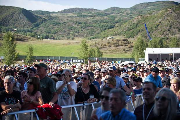 Photos: Keith Urban show makes for good time at Jazz Aspen Snowmass ...
