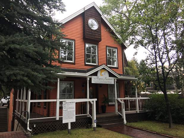 Bank eyes Main St. building in Aspen for lodge rooms | AspenTimes.com