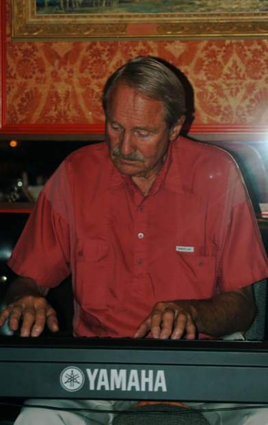 Jazz pianist, Aspen favorite Walt Smith was dedicated to music right up ...