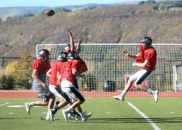 Football: Aspen looks to bounce back at home, Basalt hopes to carry on ...
