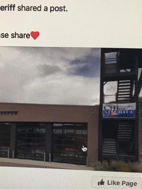 ‘Chi for Sheriff’ banner posting irks Mountain Rescue Aspen ...