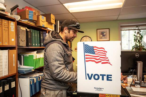 Aspen mayoral runoff election is today between Mullins, Torre ...