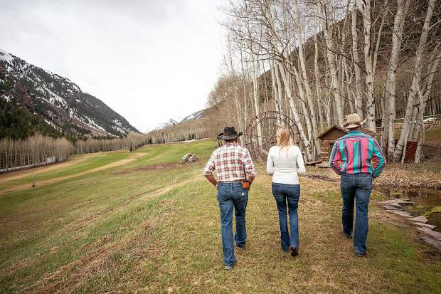 Deane family looks back on 80 years at Aspen’s T-Lazy-7 Ranch ...