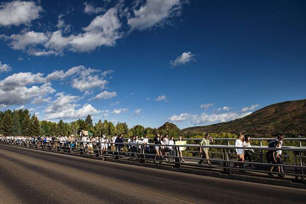 Hundreds of Aspen students join in Global Climate Strike, march to City ...