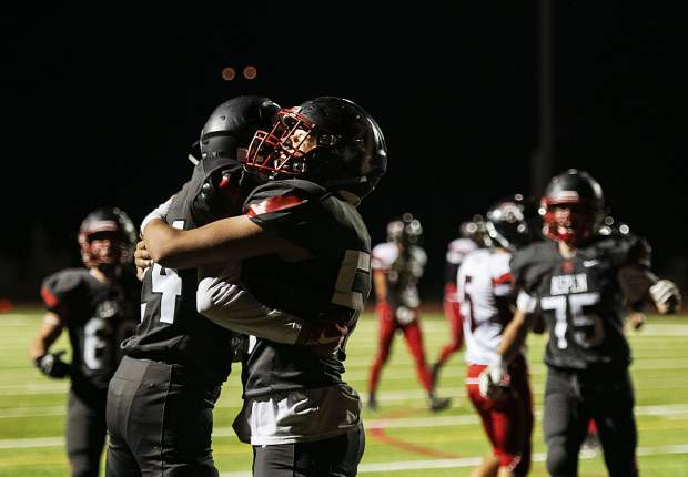 Colbert’s Prep Playbook: Eyeing the power rankings before WSL football ...