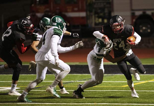 Gillis getting it done for undefeated Longhorns; AHS playoff hopes on ...