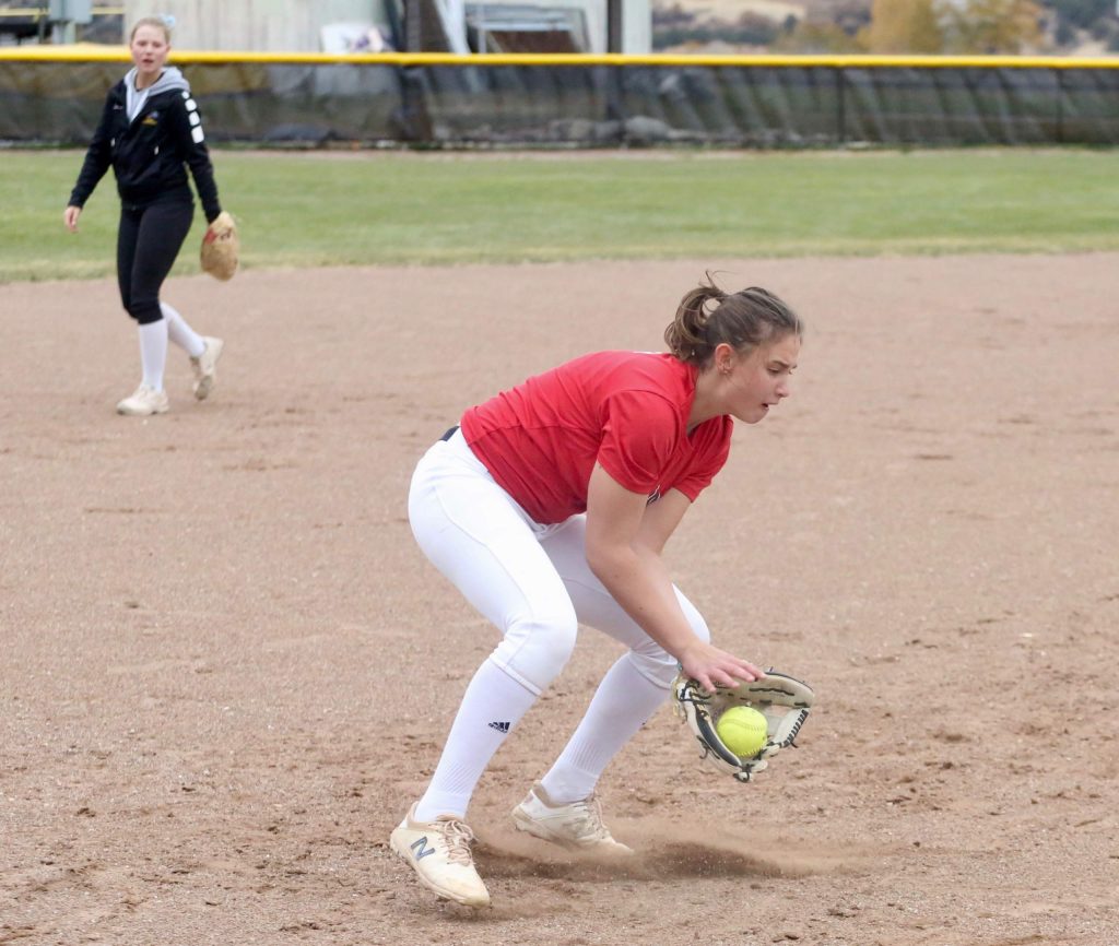 Zoe Vozick leads powerful Basalt bats into 3A state softball tournament ...