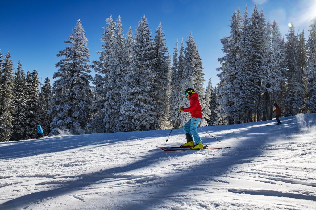 Aspen Mountain, Snowmass open as hundreds rejoice under bluebird skies ...