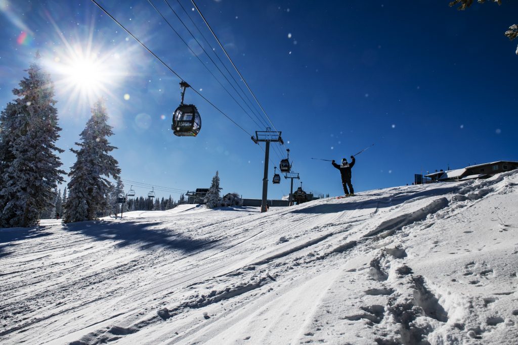 Aspen Mountain, Snowmass open as hundreds rejoice under bluebird skies ...