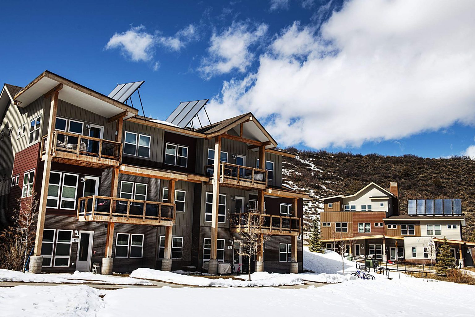 Resident files claim against Burlingame Ranch Phase 1 Homeowners ...