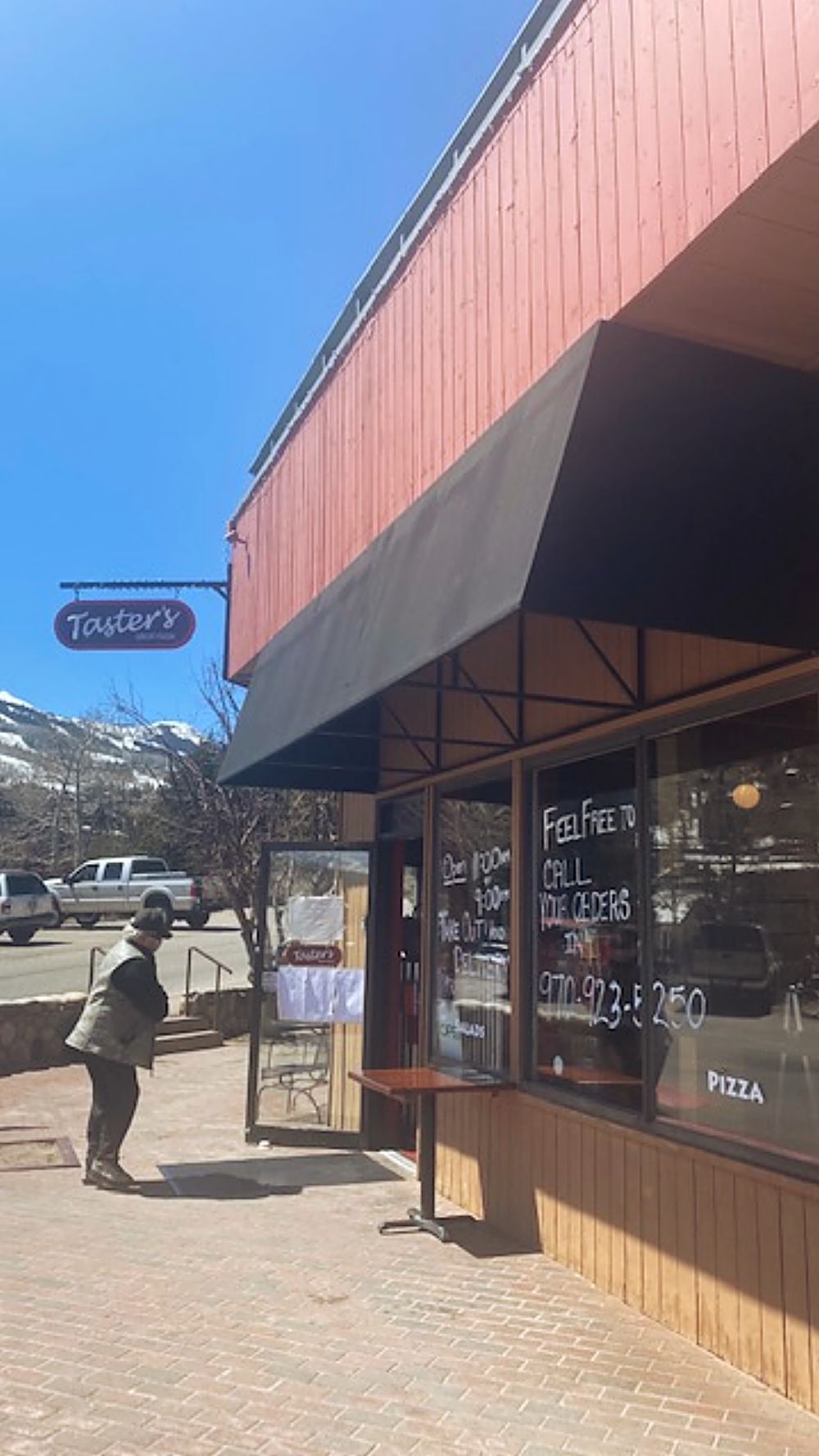We’re Open: Taster’s Pizza | AspenTimes.com