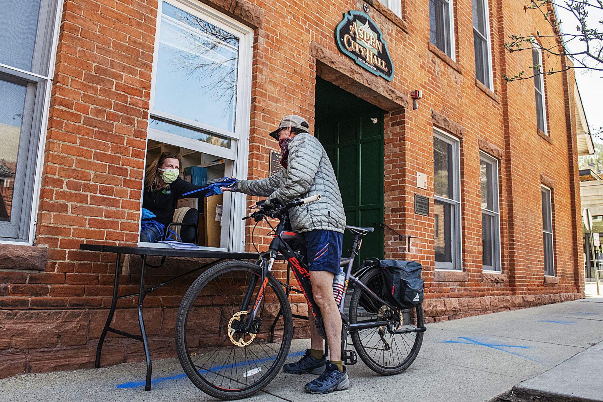 Aspen to get into the mask zone to slow spread of COVID-19 | AspenTimes.com