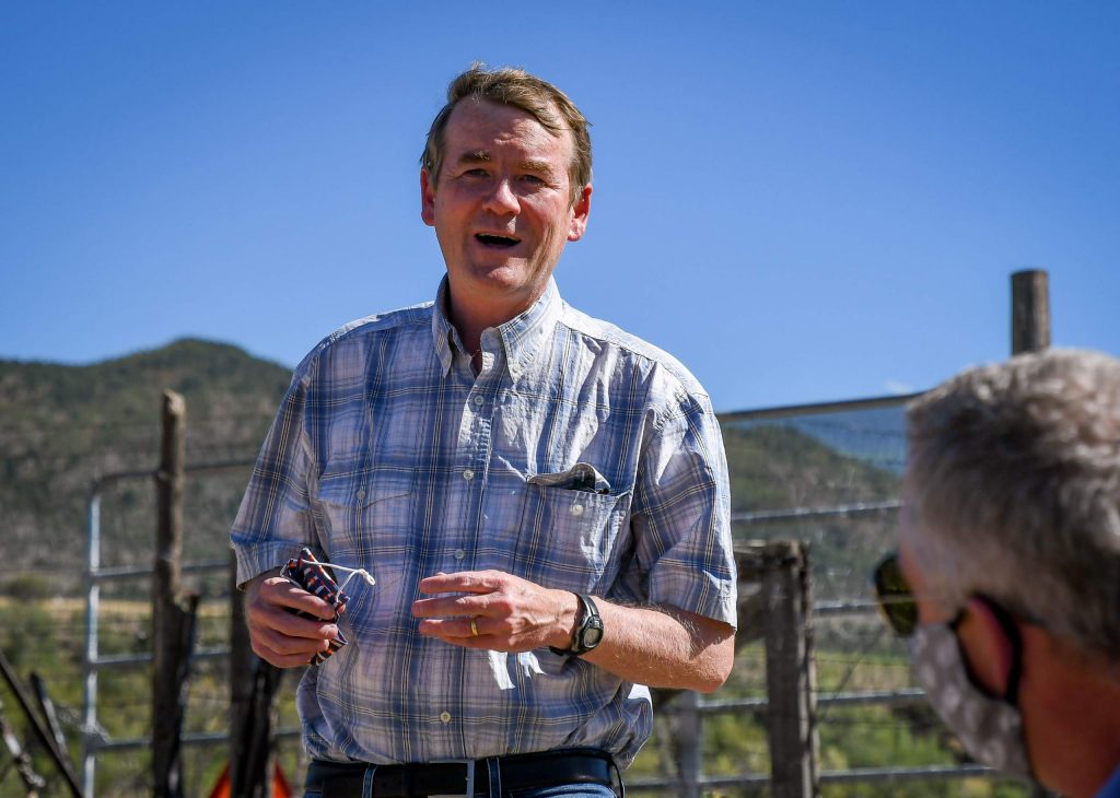 Hickenlooper stumps for Thompson Divide protection while on Carbondale ...