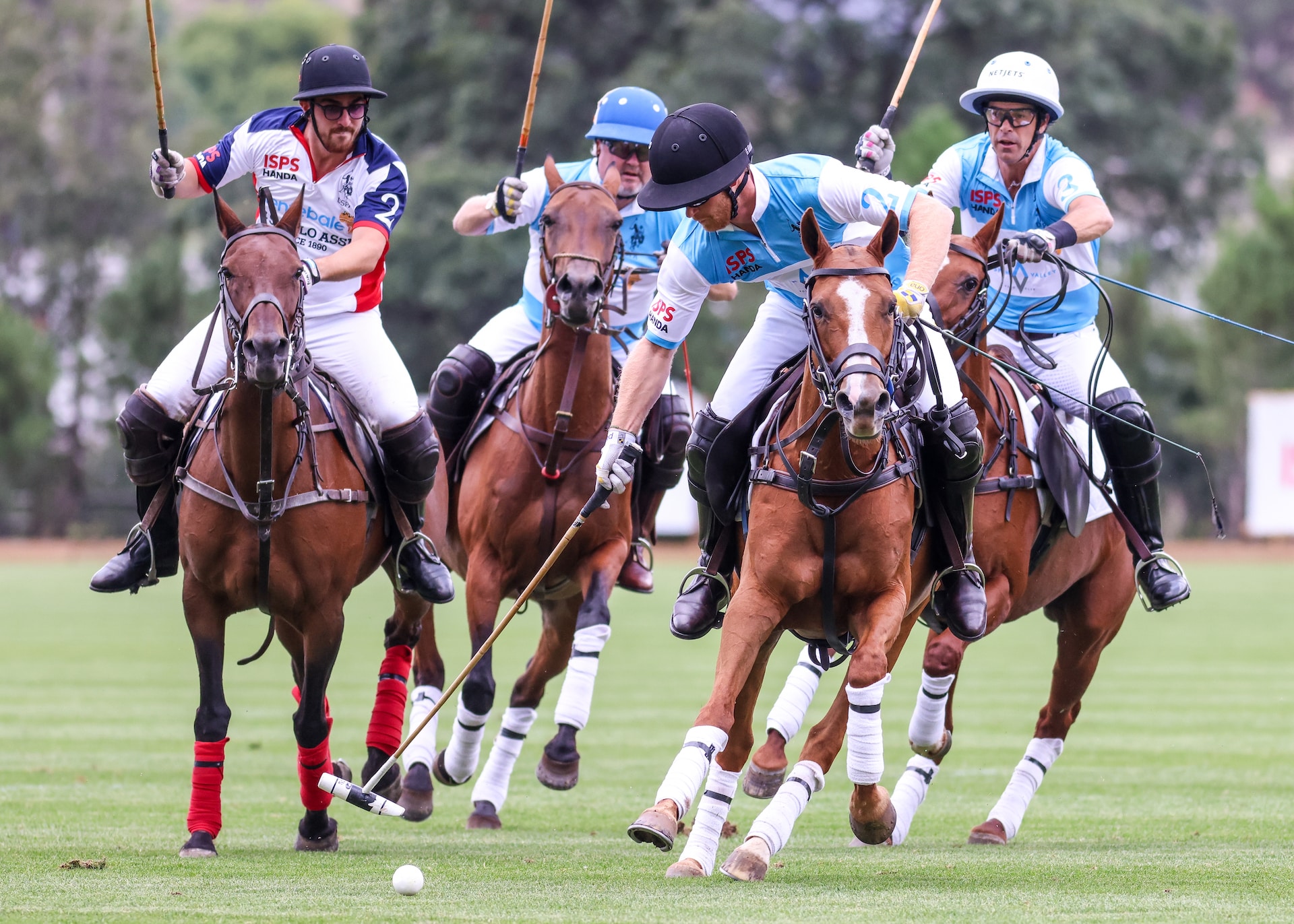 Photos: Prince Harry plays polo at Sentebale ISPS Handa Polo Cup ...
