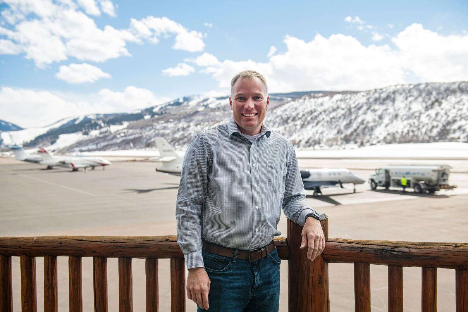 Atlantic Aviation makes a grand statement to staff | AspenTimes.com