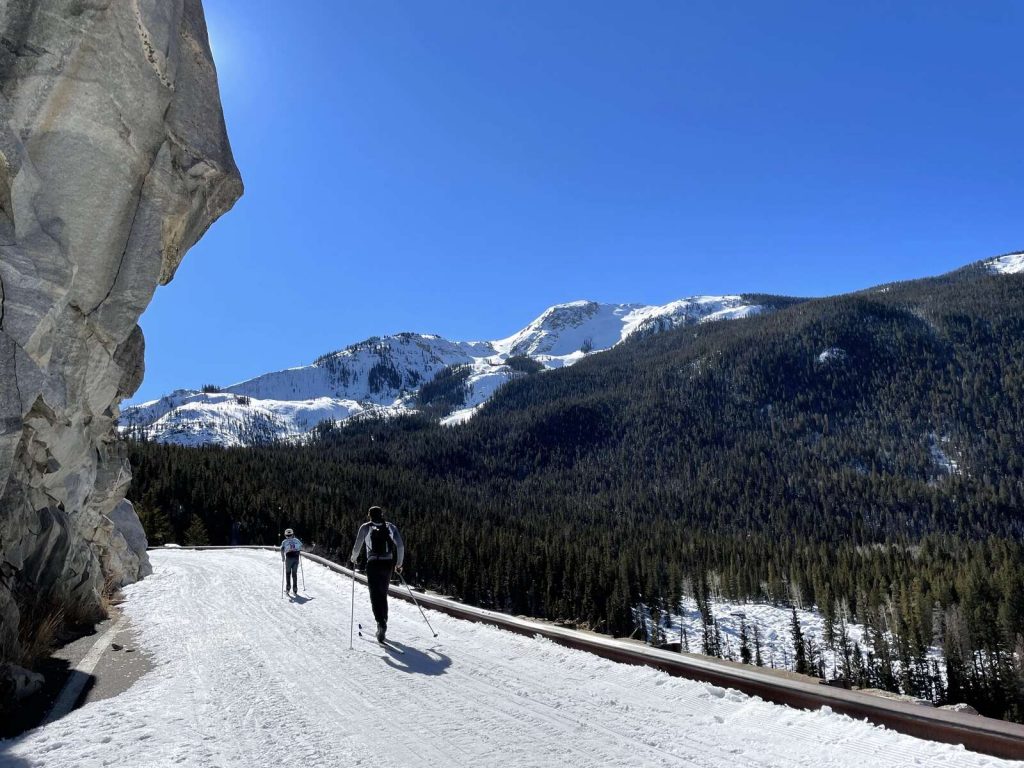 Slideshow: Dozens head up Independence Pass for the annual ‘Ski for the ...