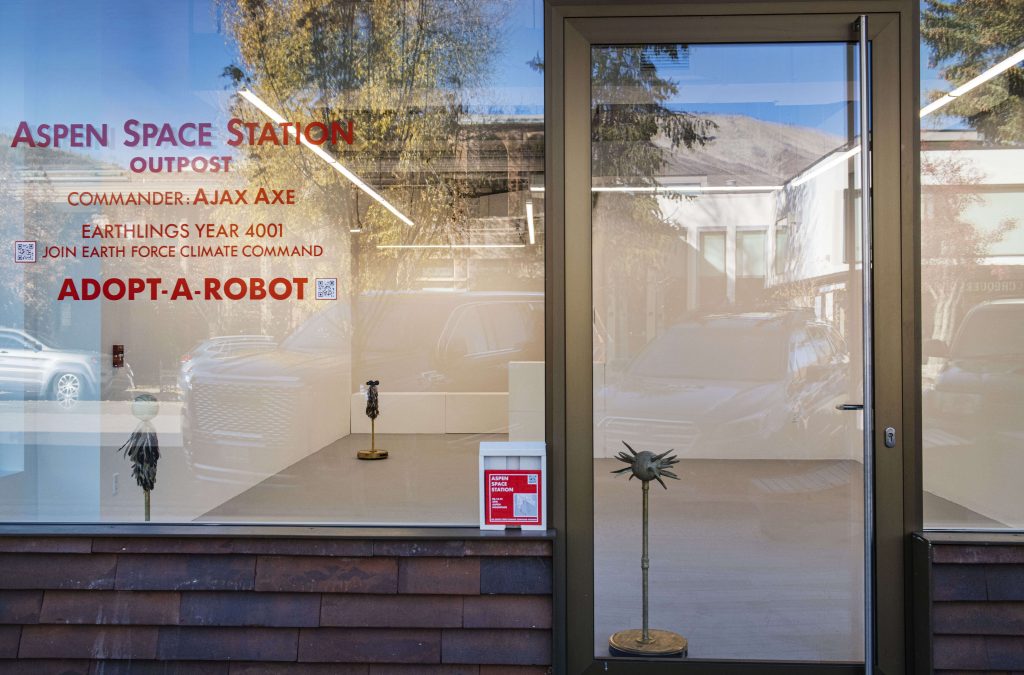 Robots rule Aspen art gallery | AspenTimes.com