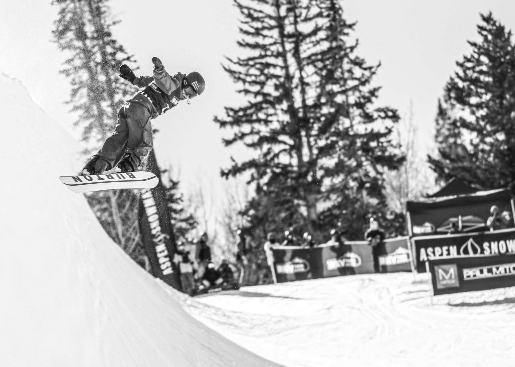 Photos: Japan’s Ayumu Hirano returns to win men’s halfpipe comp at Rev ...