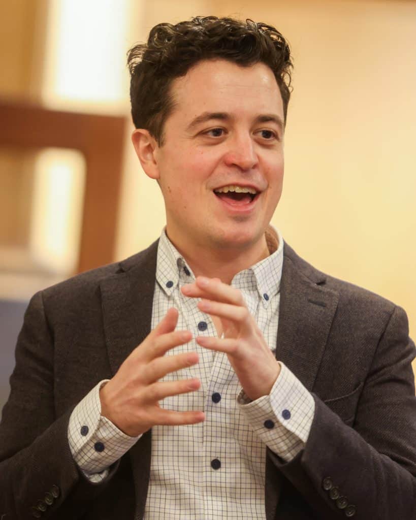 Mountain Minyan welcomes Rabbi Aaron Weininger for Gay Ski Week ...