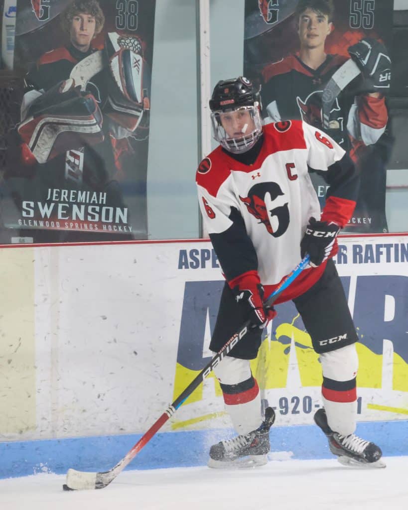 Glenwood Springs hockey beats Liberty, 7-2, heads to the 4A state ...