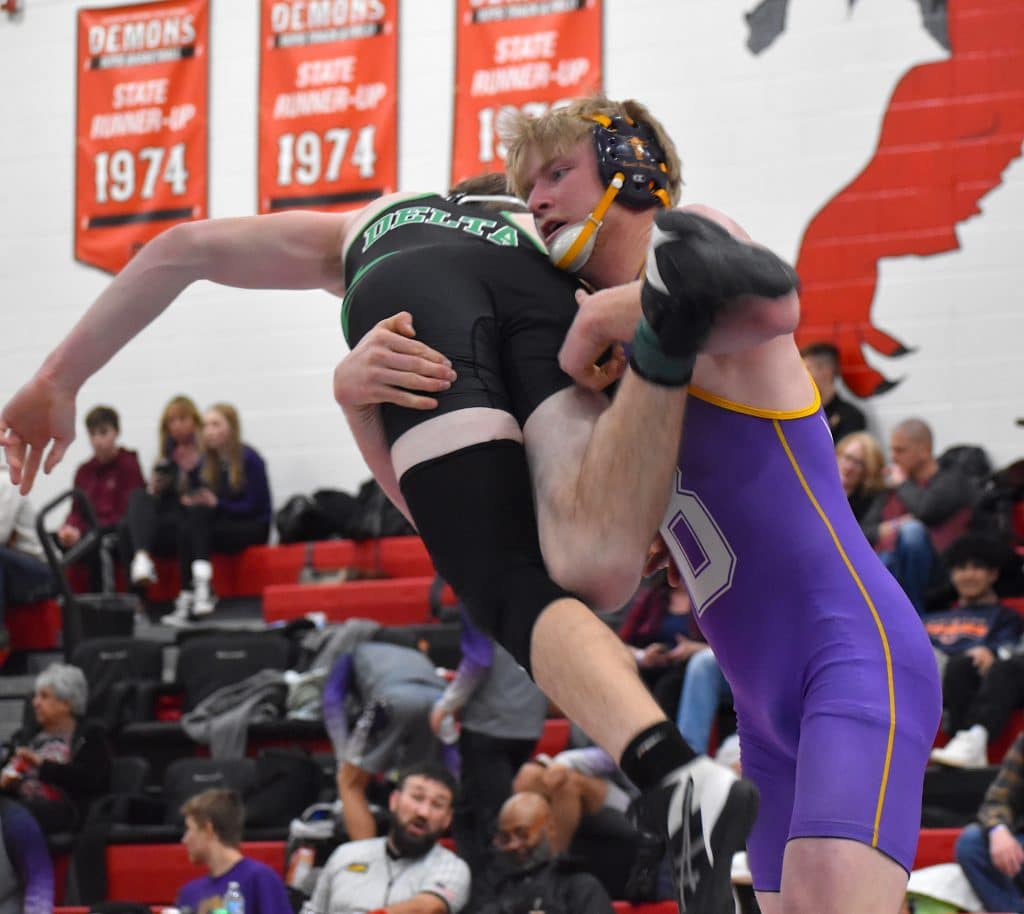 Basalt’s Brady Samuelson nabs third place at CHSAA state wrestling ...