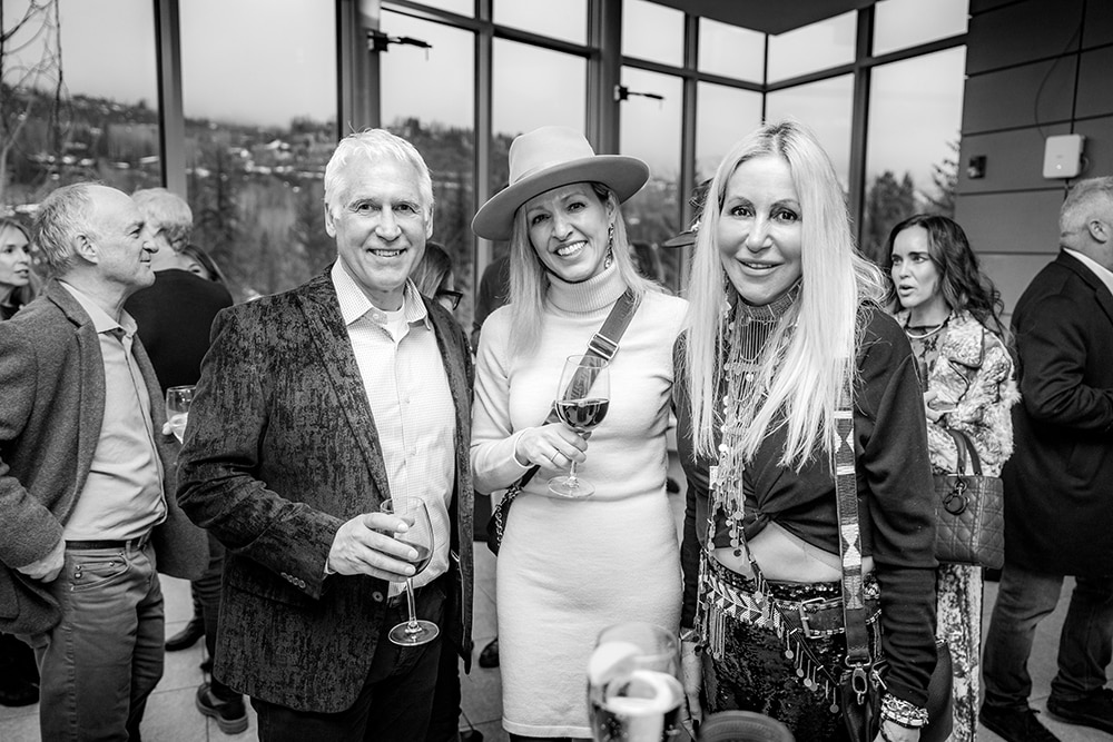 Mountain Mayhem : Karibu Africa | AspenTimes.com