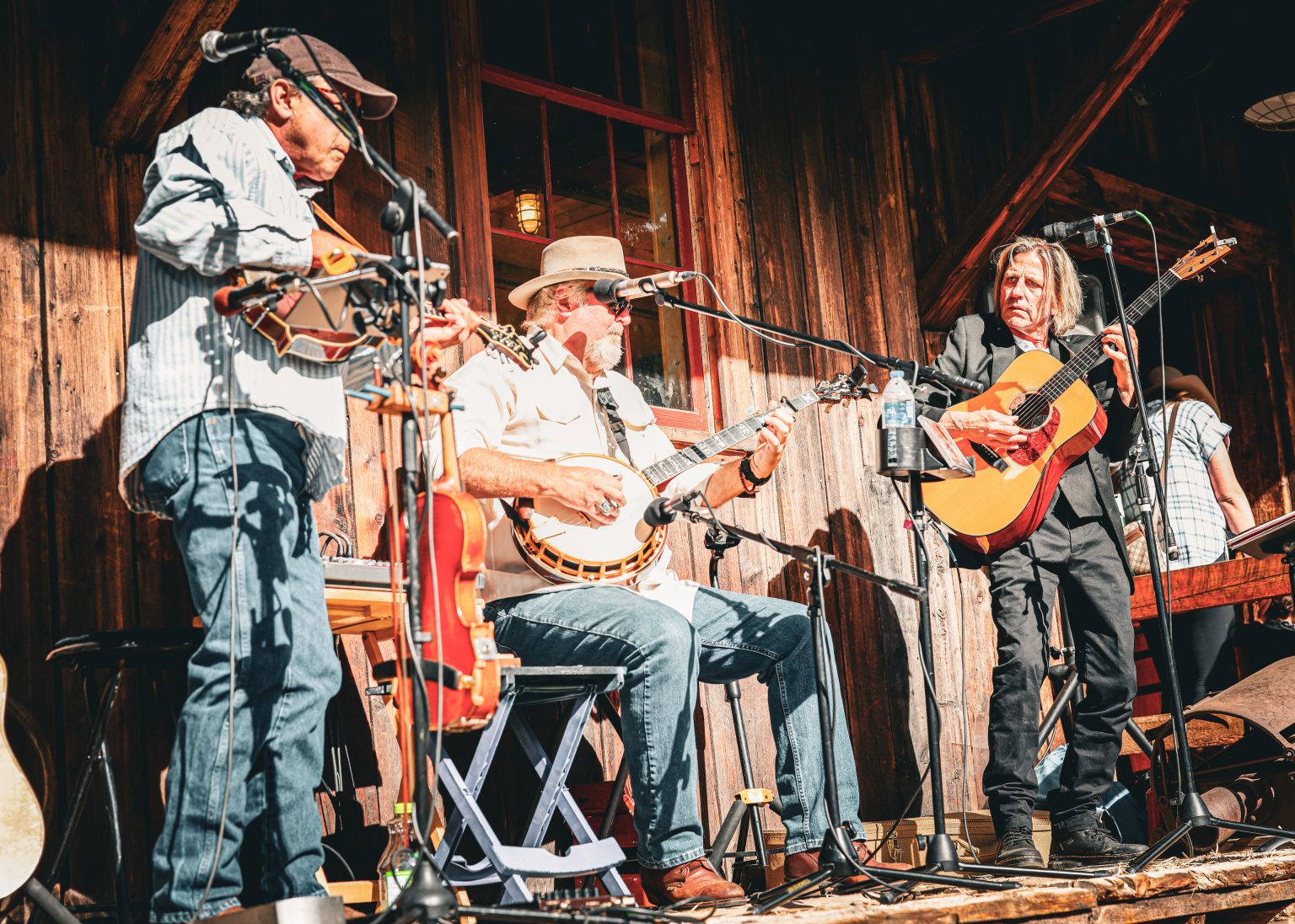 Summer kicks off with the annual Holden/Marolt Hoedown on Friday ...