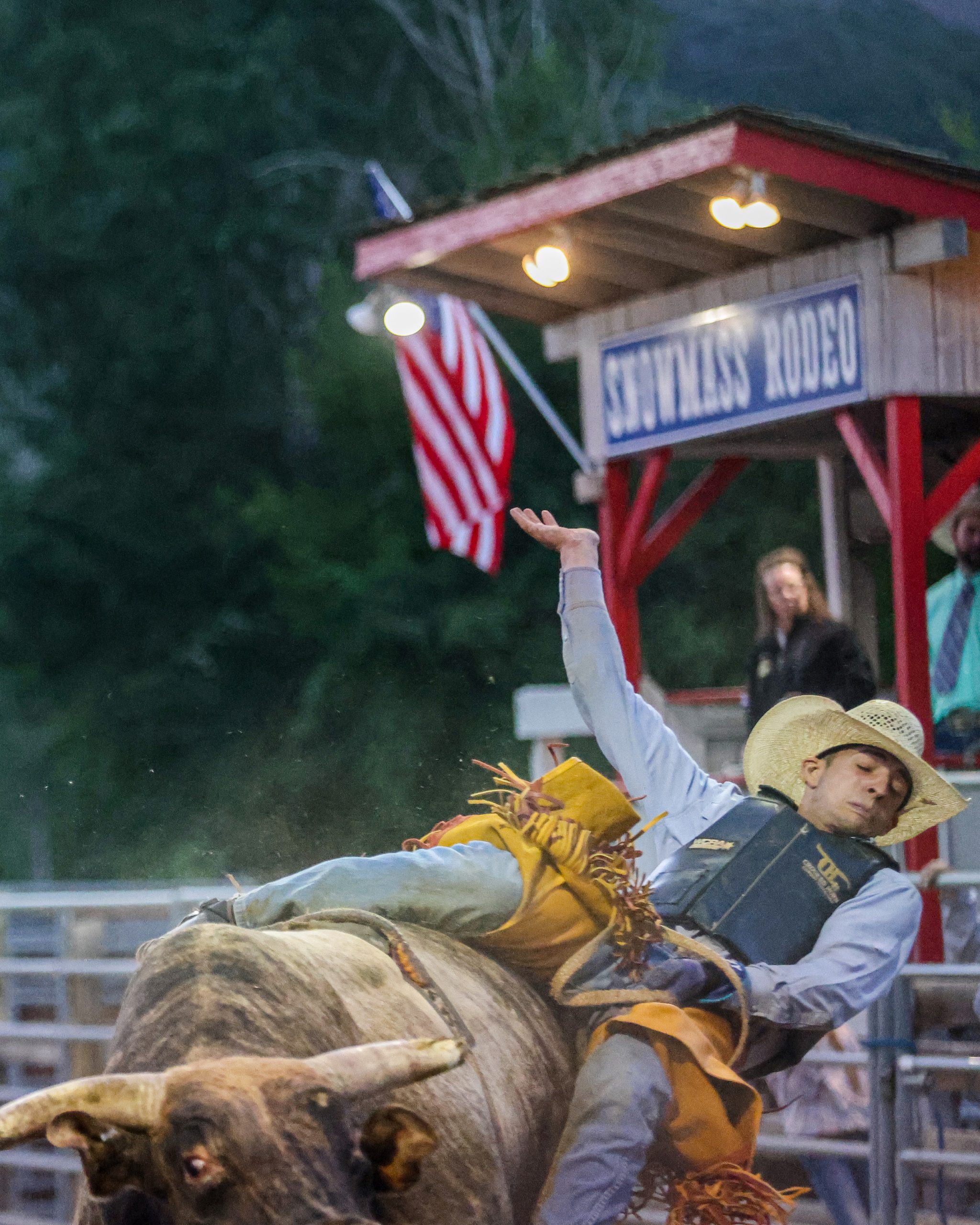Well, howdy: Photos from the season-opening night at Snowmass Rodeo ...