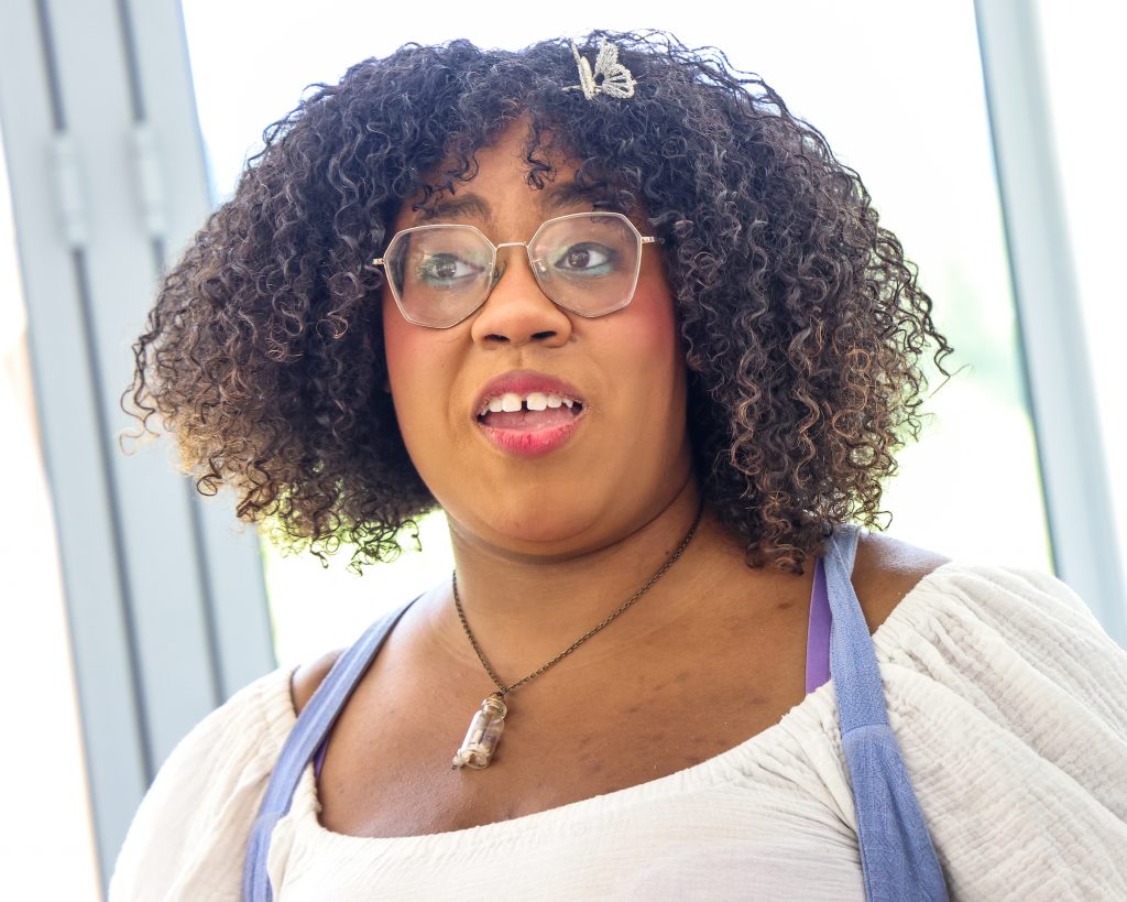 ‘Black Forager’ Alexis Nikole finds the goods in Aspen’s backyard ...