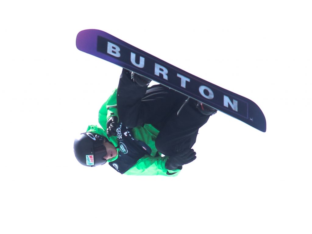 Elite snowboarders Gerard, Davis stoked for Dew Tour and 2021-22 winter ...