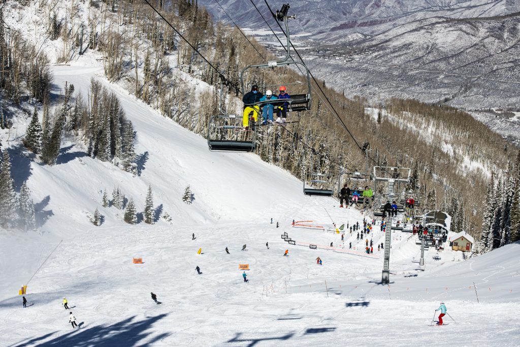 Aspen Mountain opens for the ski season with little issue, plenty of ...