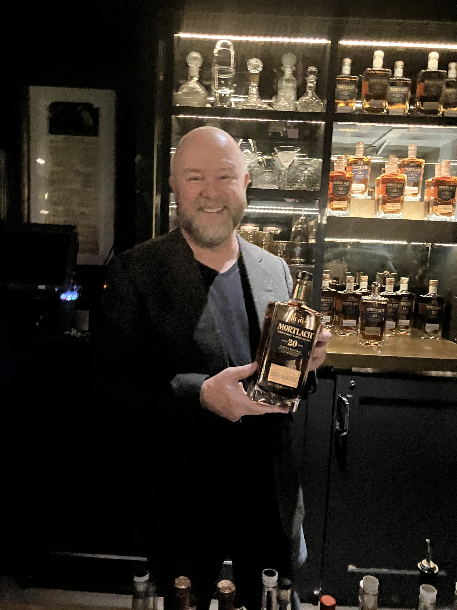 Whiskey ambassador visits Aspen, ponders legendary drinkers like Hunter ...