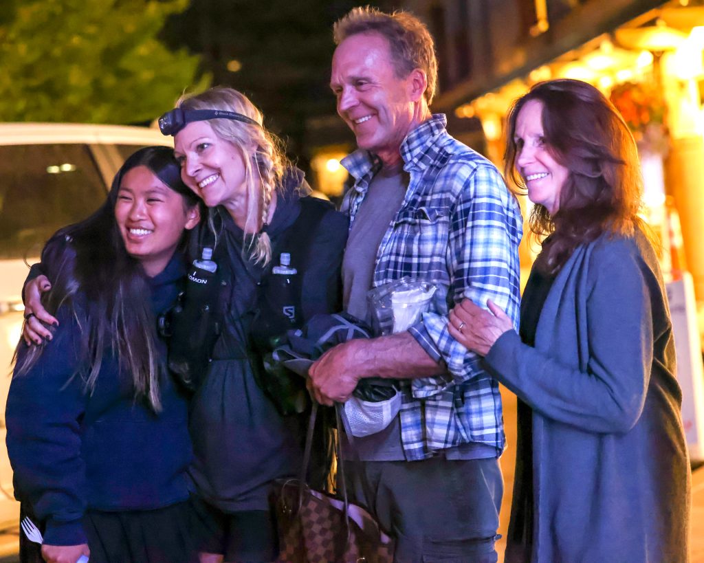 Aspen’s Van Alstine conquers Everest challenge for her milestone ...