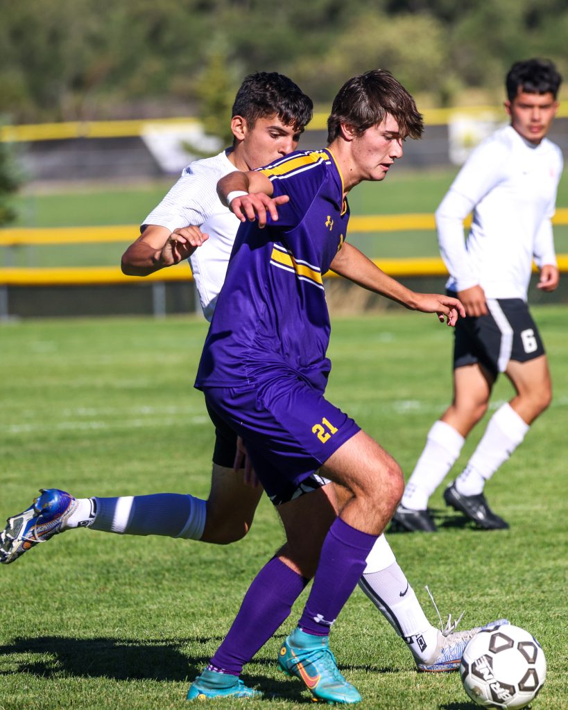 Basalt boys soccer edges Grand Junction for third straight win under ...