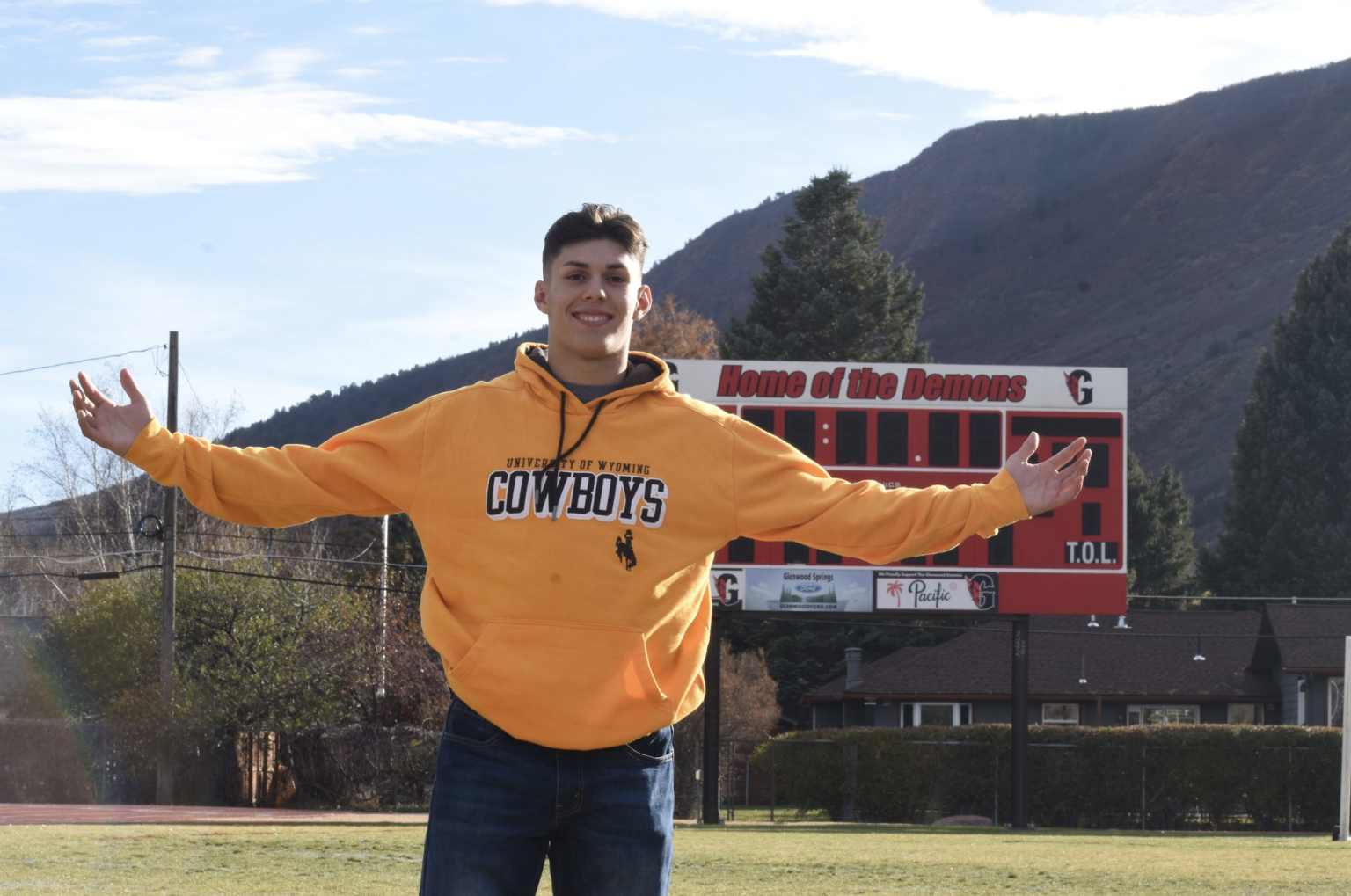 Glenwood’s Joaquin Sandoval commits to University of Wyoming | AspenTimes.com