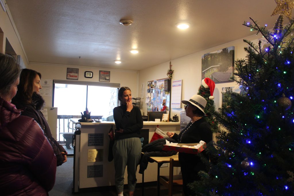 Kind Neighbor Project aims to build community in Roaring Fork Valley ...