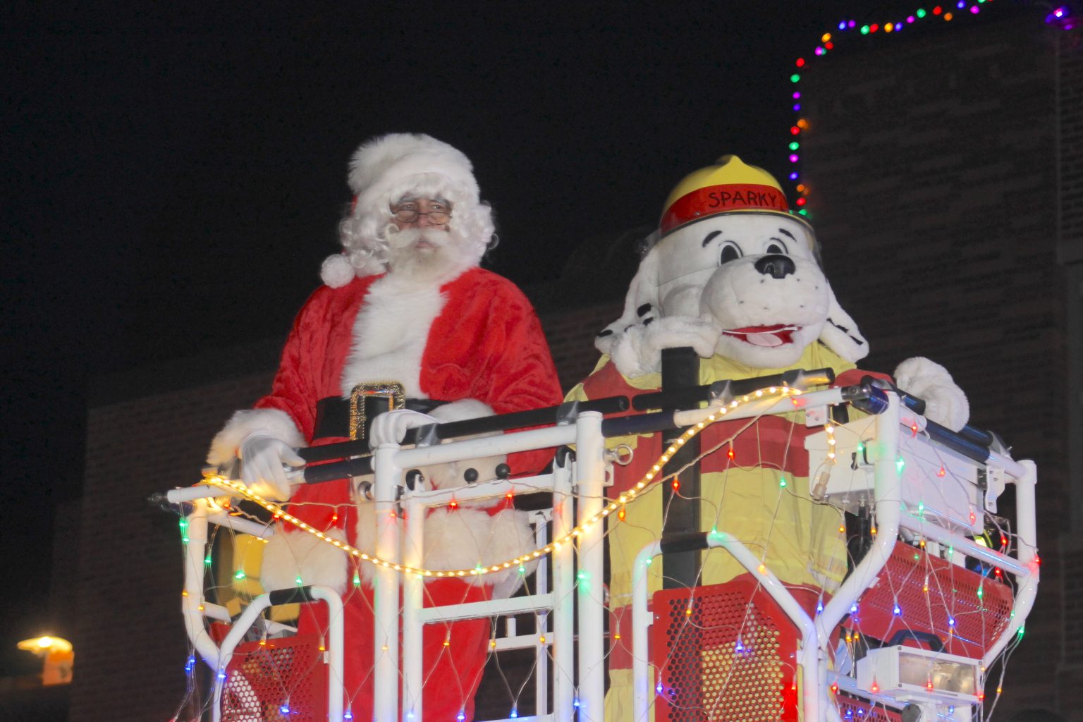 PHOTOS: Aspen Fire Department’s 2023 Santa and Sparky’s Firetruck Ride ...