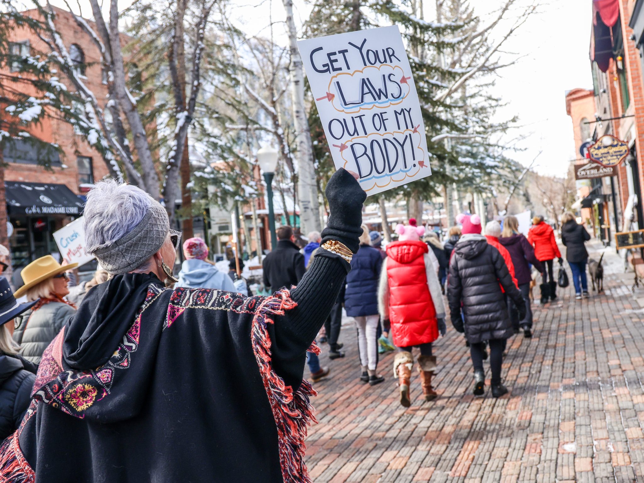 Aspen Women’s March highlights reproductive rights, immigration, food ...