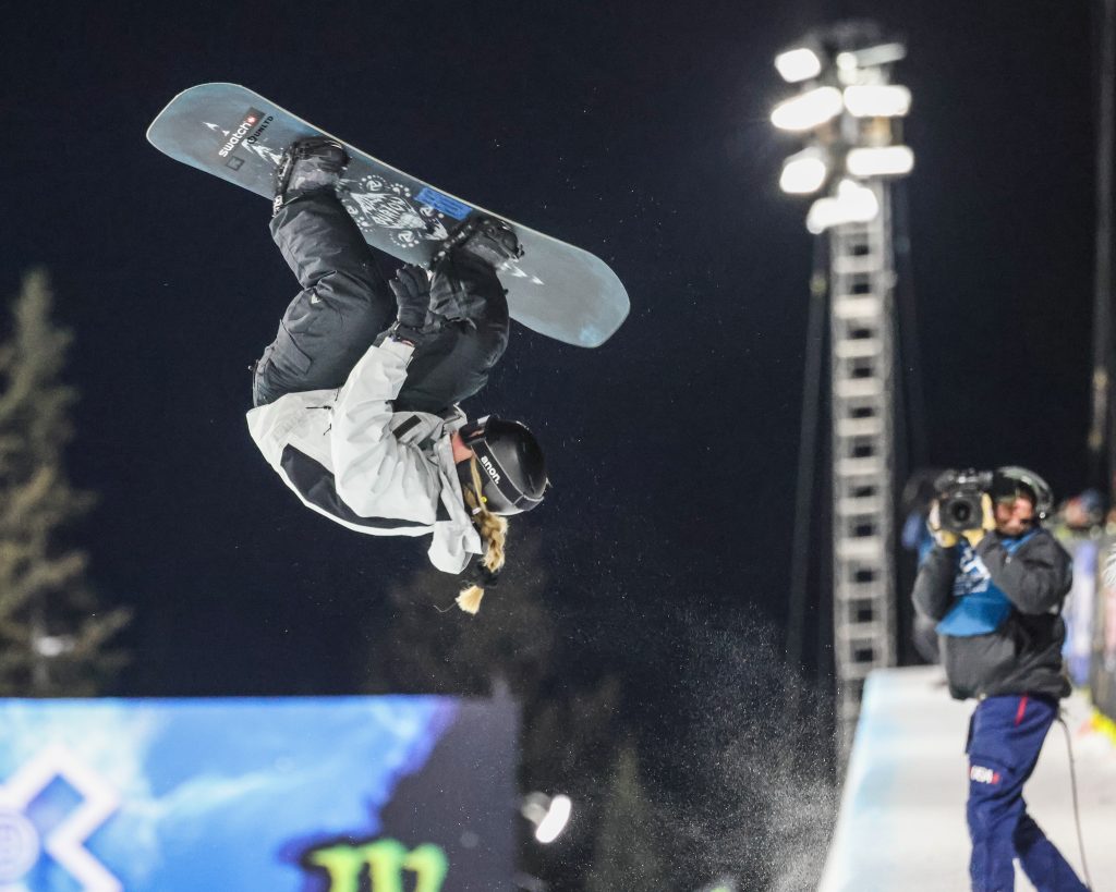 Like she never left, Kim dominates in her return to X Games Aspen ...