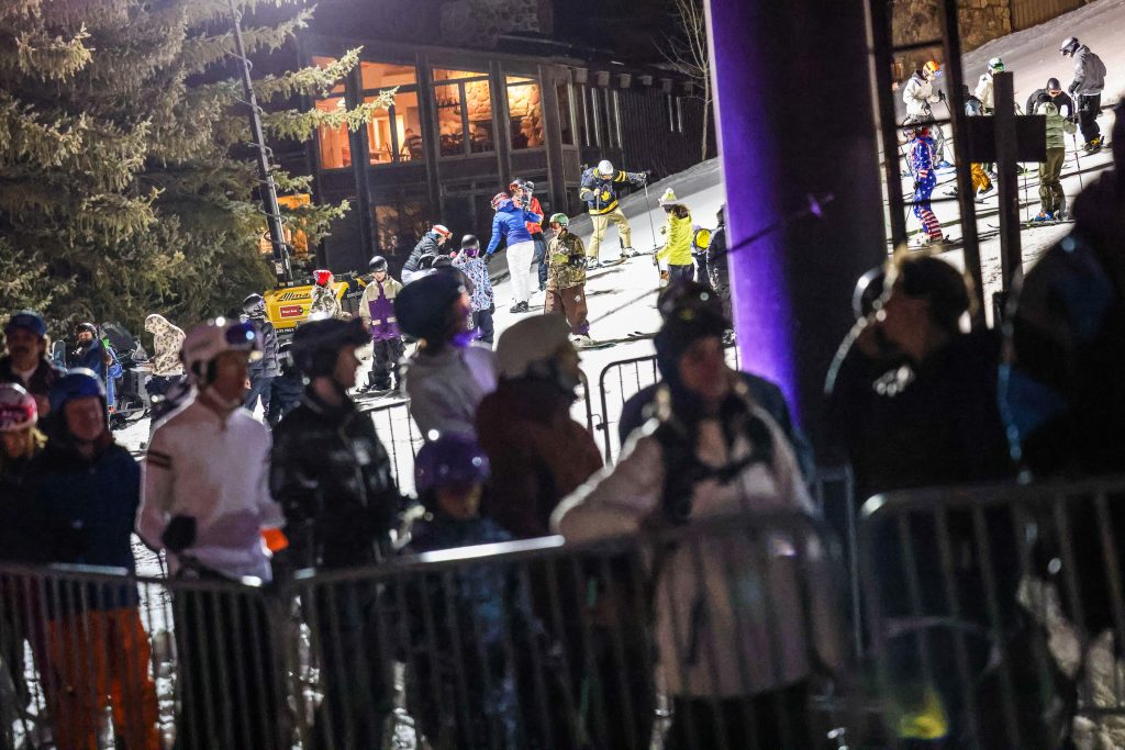 PHOTOS: Bud Light Hi-Fi Concert Series and night skiing return to Aspen ...
