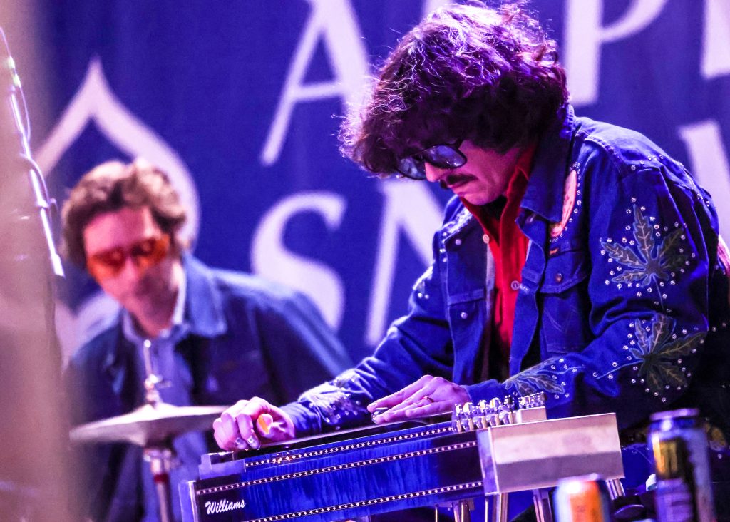 PHOTOS: Bud Light Hi-Fi Concert Series and night skiing return to Aspen ...