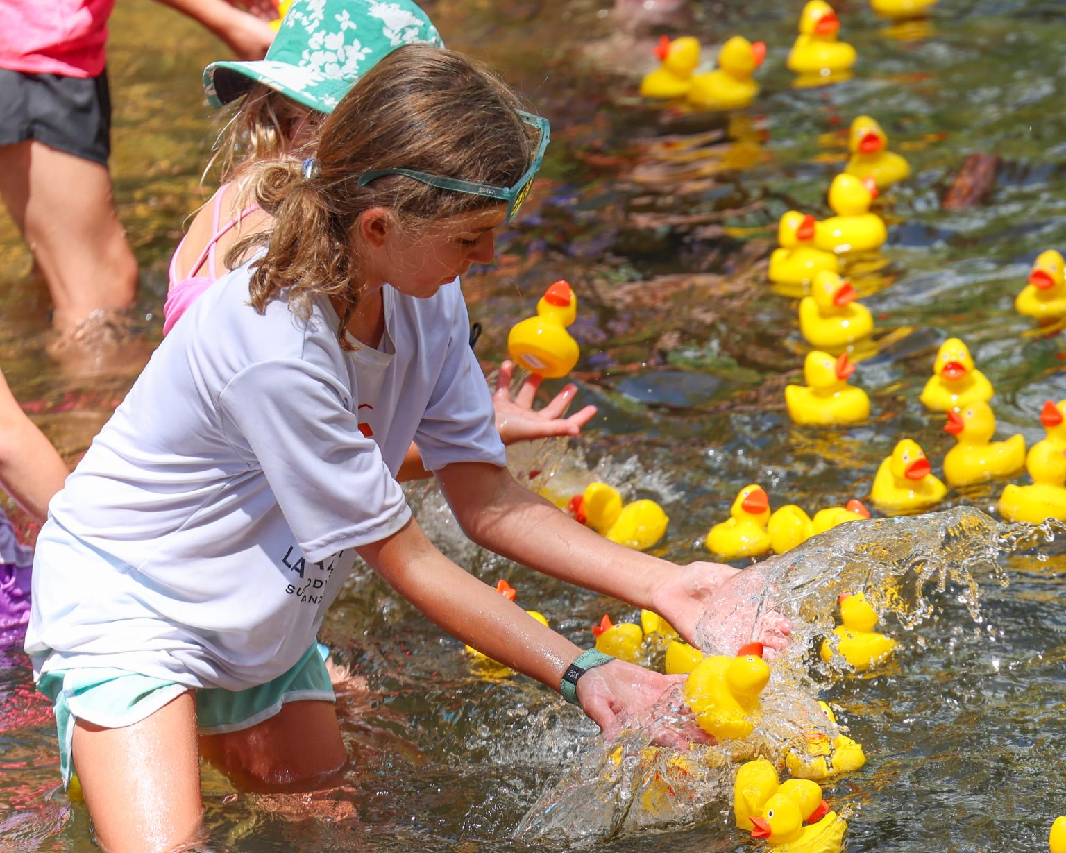 PHOTOS: Aspen Rotary’s Ducky Derby flocks to Roaring Fork River for ...