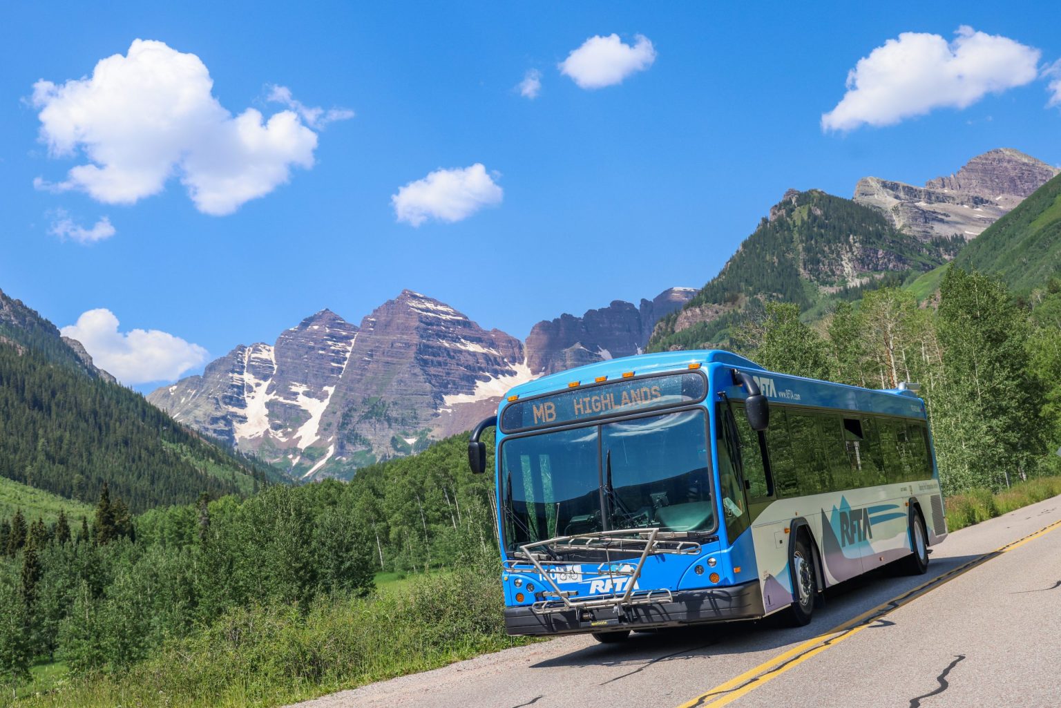 Despite full parking lot, Maroon Bells reservation system helps quell ...