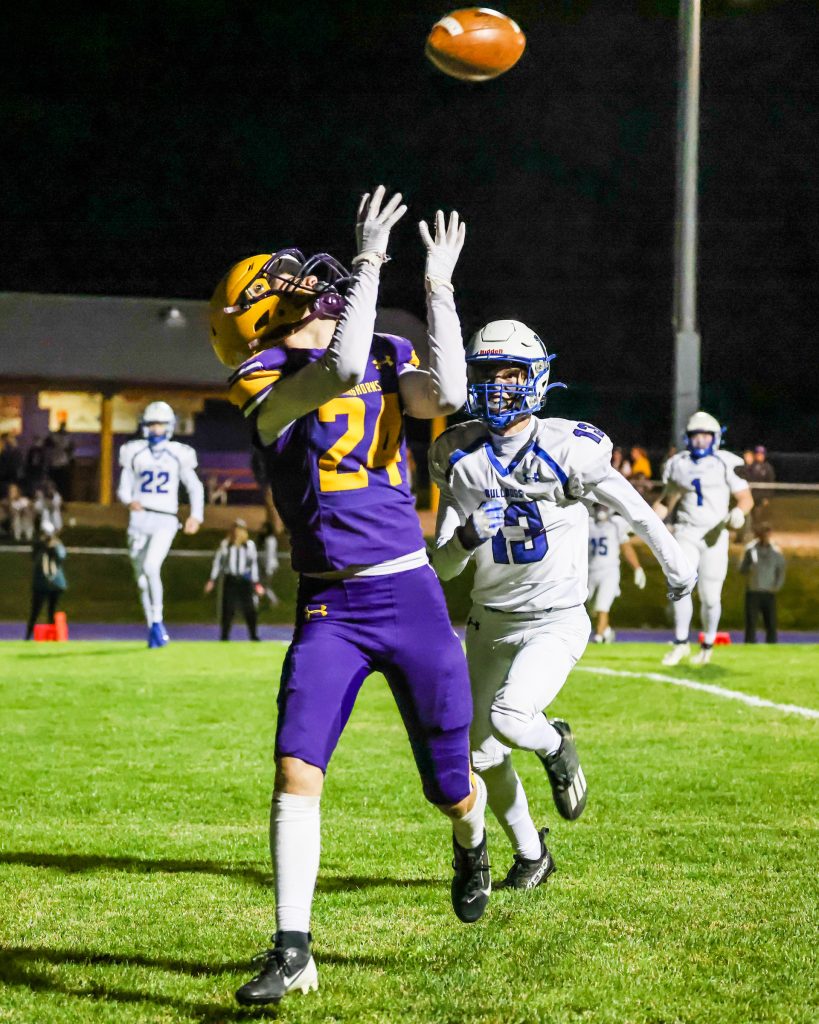 Basalt football marches on, stays perfect after homecoming rout of ...