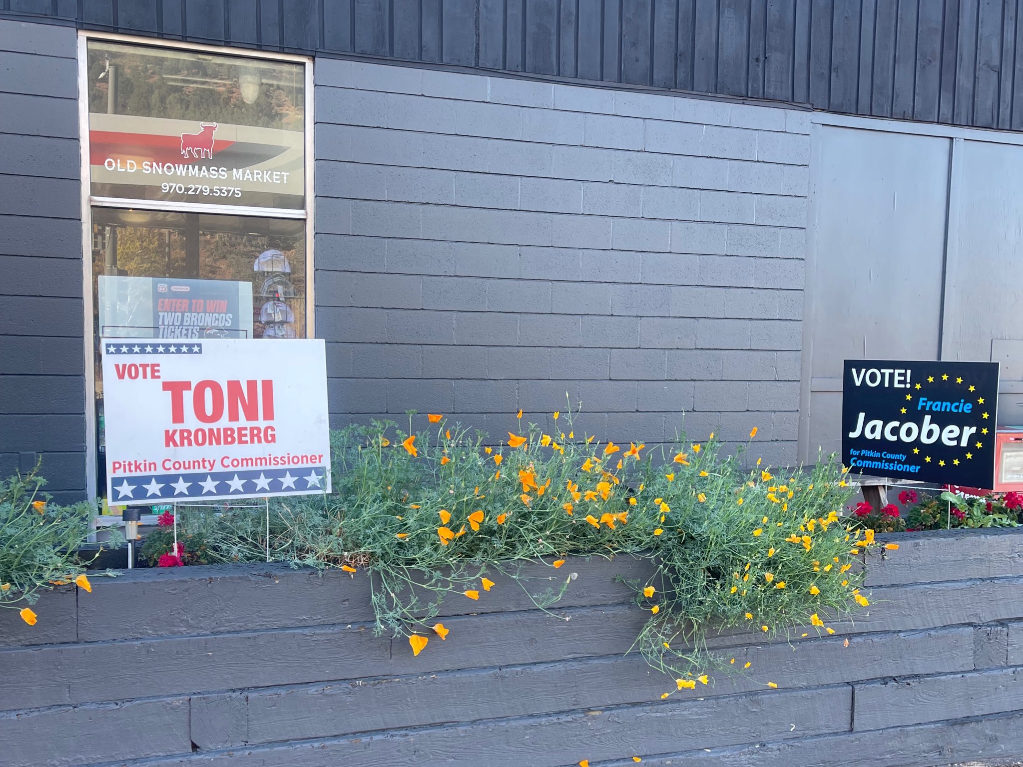 Misunderstanding or theft? Commission candidate accuses Clapper of ...