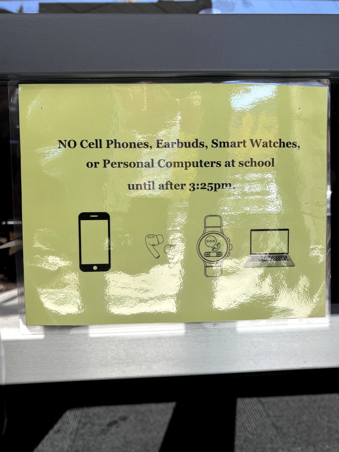 Cell-phone free Aspen High School sparks conversation, learning, and ...