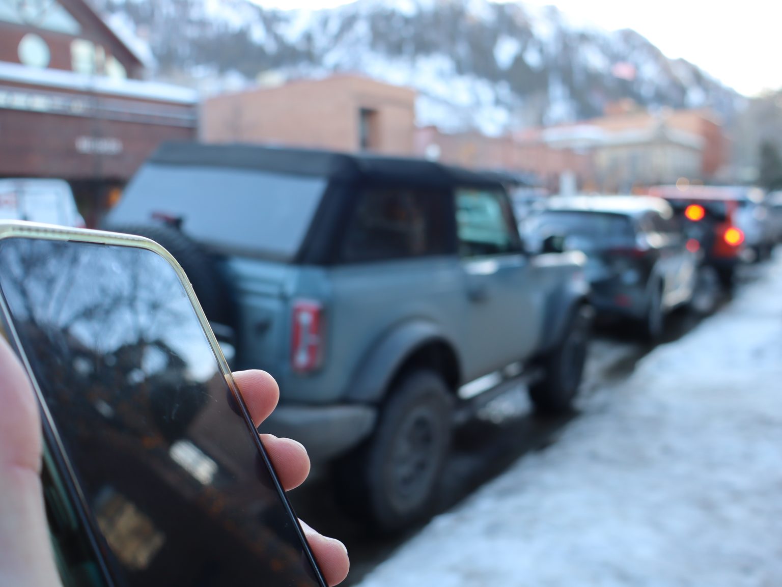 One month with new cell phone driving law, Roaring Fork Valley officers ...