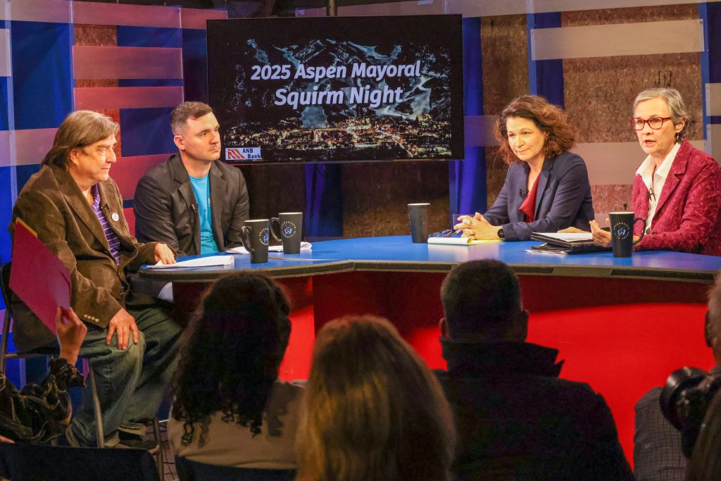 Aspen mayoral candidates talk issues at Squirm Night | AspenTimes.com