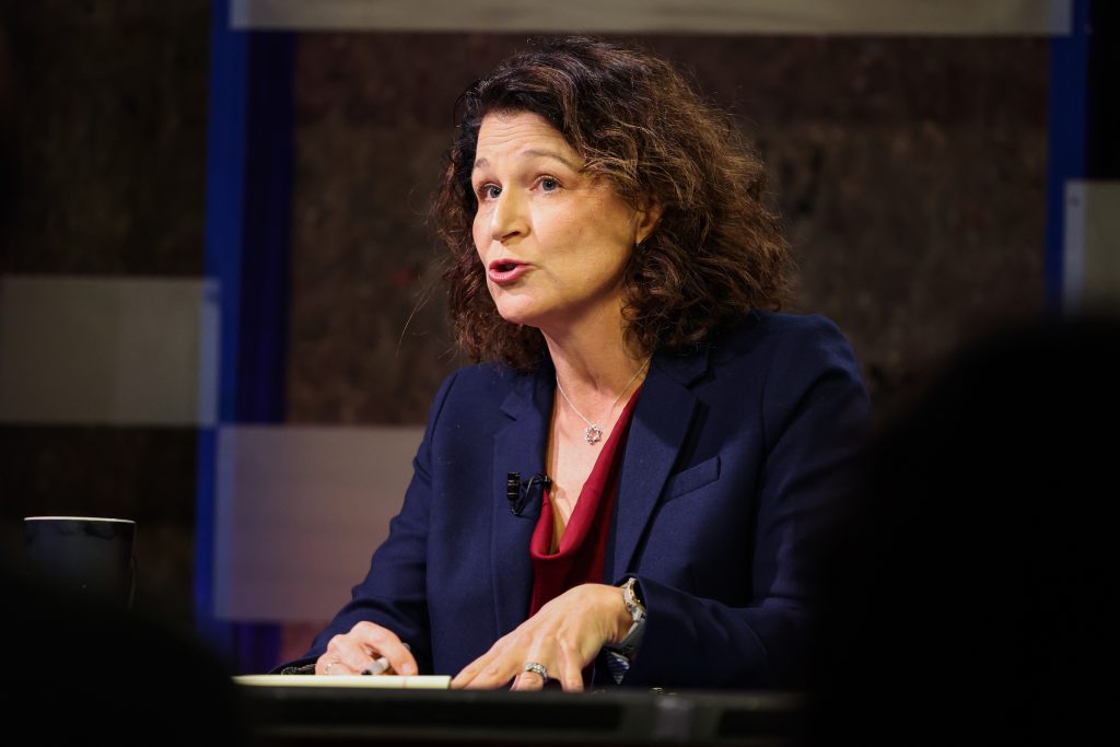 Aspen mayoral candidates talk issues at Squirm Night | AspenTimes.com